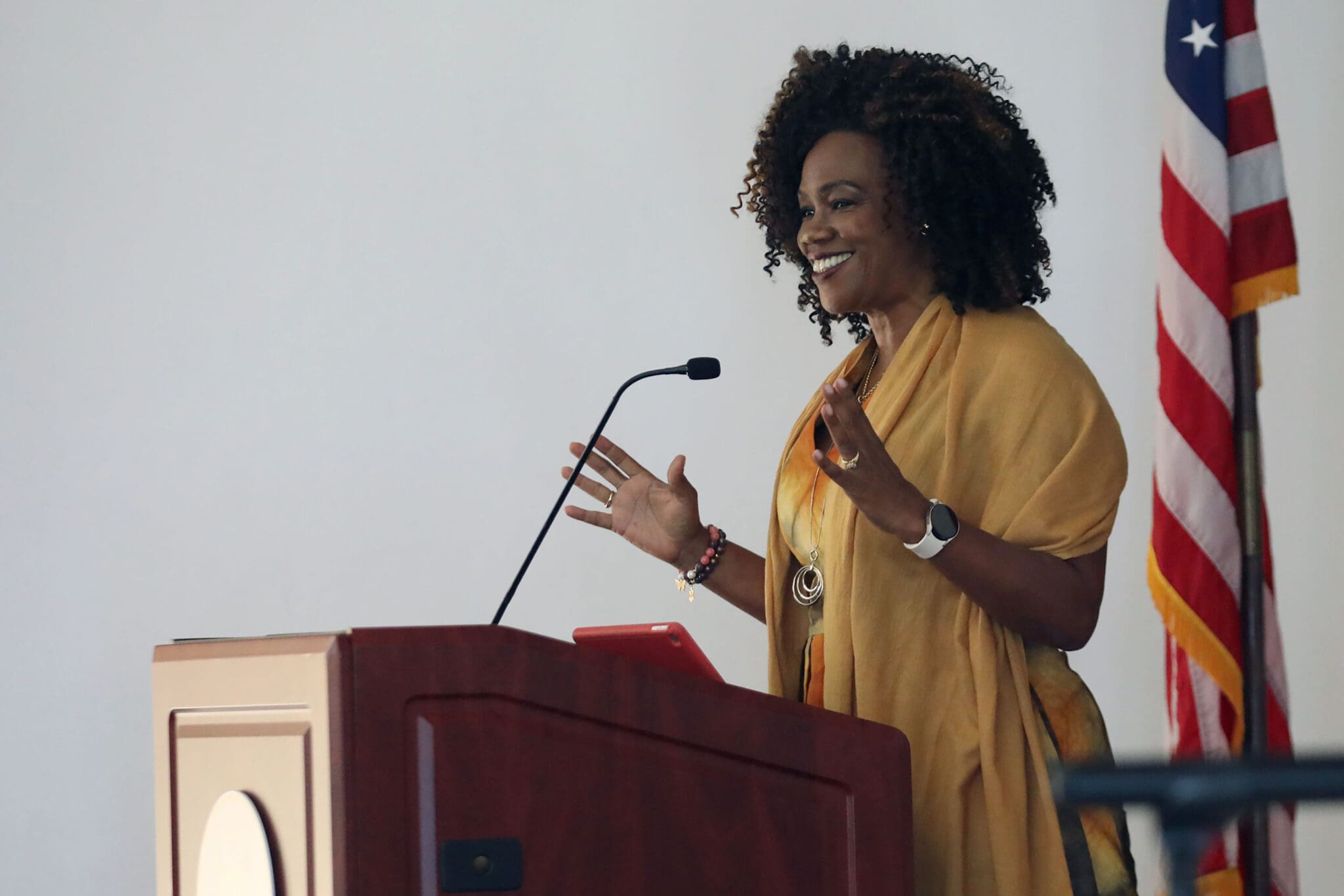 Líderes afrodescendientes comparten sus experiencias racistas en la ...
